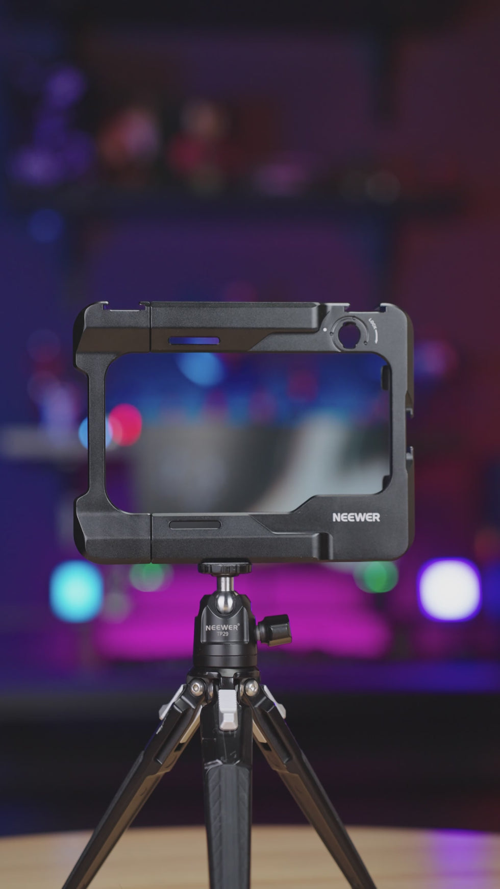 NEEWER PA017 Universal Phone Video Rig with Filter Adapter & Strap